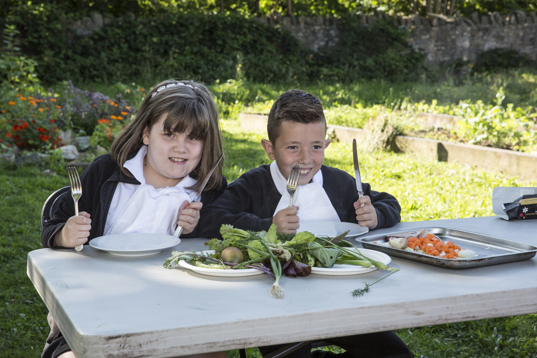 Kids Eating Veg - Nourish Scotland